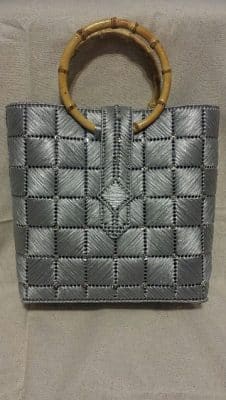 Lo Que Necesitas Saber De Las Bolsas De Rafia Hechas A Mano